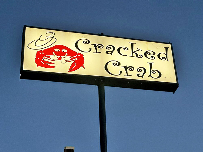 A sign that promises exactly what it delivers &ndash; no fancy marketing needed when your crab speaks for itself.