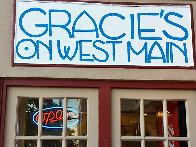 That iconic blue sign announces you've arrived at the promised land of comfort food&mdash;no ruby slippers required, just an appetite.
