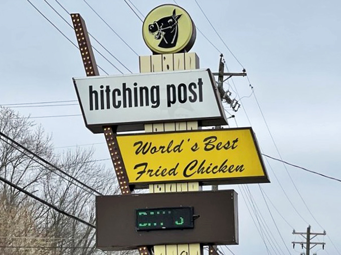 That vintage sign doesn't just advertise chicken&mdash;it's a beacon of hope for hungry travelers. "World's Best" isn't just marketing when generations of customers agree.