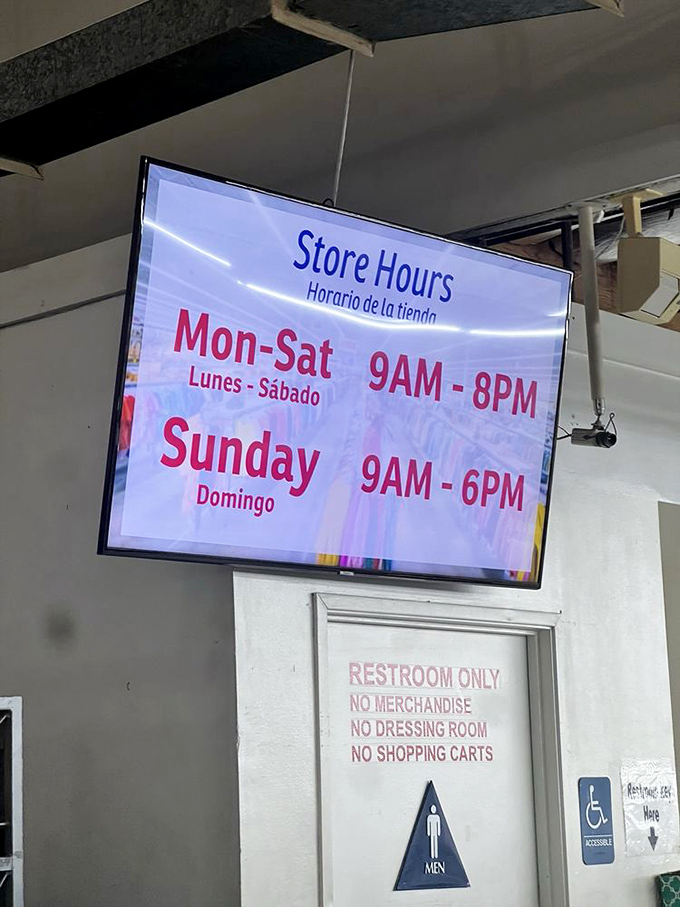 The store hours sign&mdash;the official schedule for treasure hunting expeditions, with bilingual instructions for maximum accessibility.