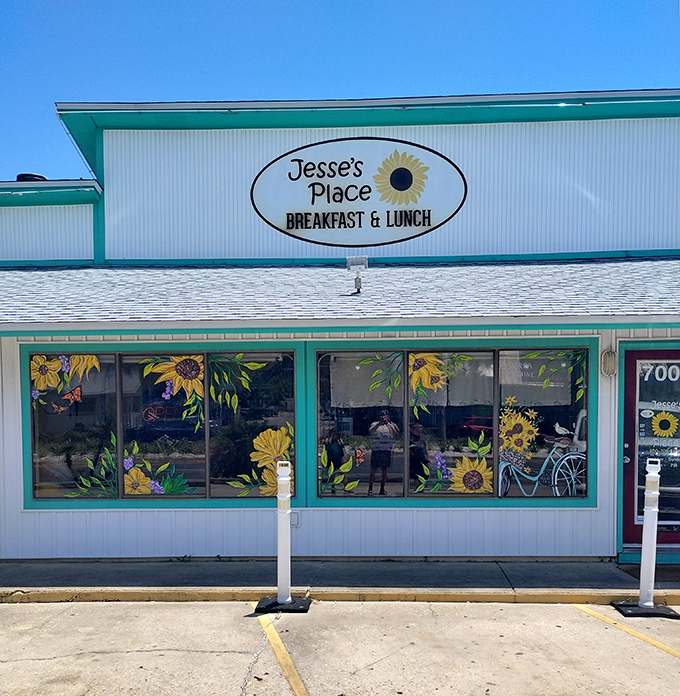 Sunflowers painted on windows beneath a cheery sign&mdash;Jesse's Place announces itself with the subtlety of your favorite aunt who brings homemade pie to every gathering.