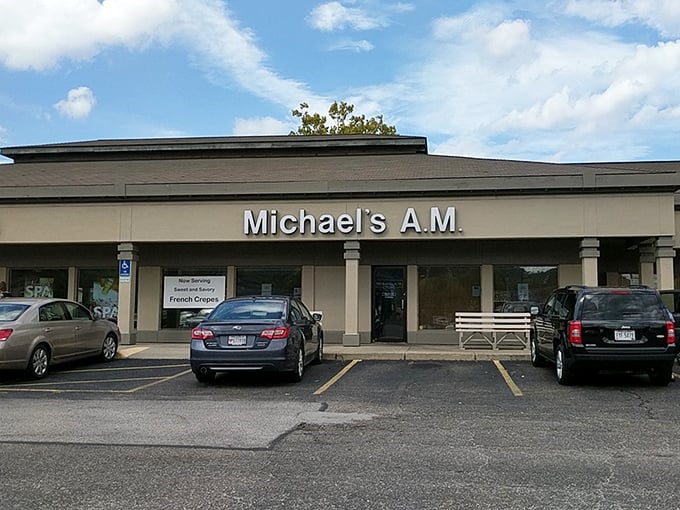 The exterior view that countless Ohioans have come to recognize as their breakfast North Star. Where morning hunger goes to find its happy ending.