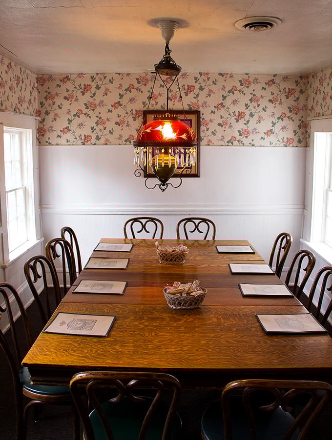 The private dining room feels like you've been invited to Sunday dinner at a particularly tasteful relative's home&mdash;elegant yet completely unpretentious.