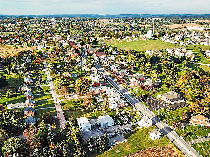  Aerial views like this remind you why small towns were designed for Sunday drives and peaceful contemplation.