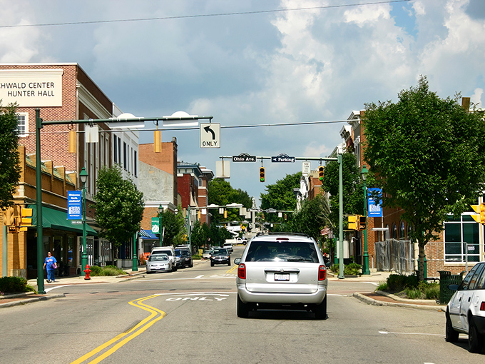 Downtown Mount Vernon welcomes you with classic brick buildings and small-town charm that feels like stepping into a Norman Rockwell painting.