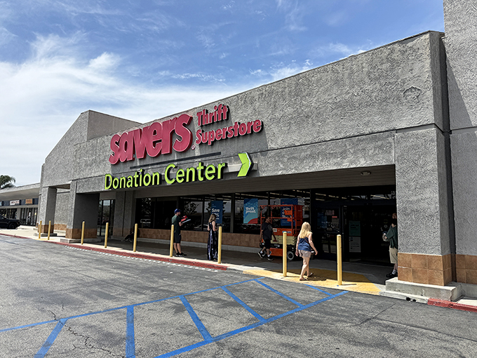 This Savers storefront promises treasure hunting adventures that would make any bargain hunter's heart skip a beat.