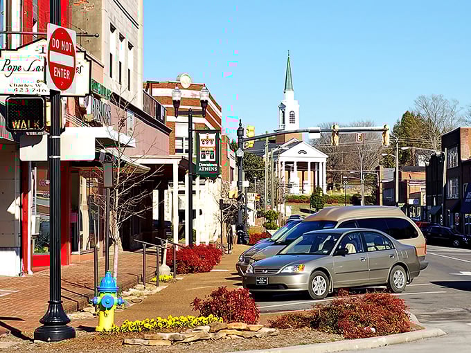 Small-town charm meets big-time savings in this East Tennessee gem that remembers its roots.