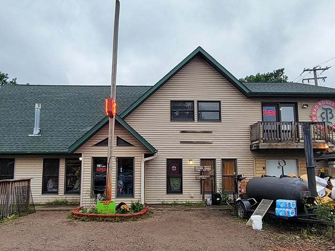 That smoker isn't just equipment, it's a flavor factory working overtime to create barbecue magic in the Northwoods.