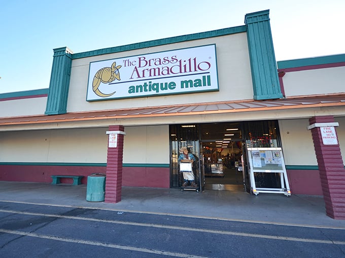 Step through these doors and discover why locals have been coming here for decades of treasure hunting.