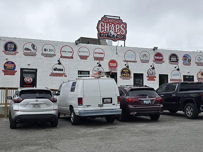 When the parking lot's this full, you know the pit beef inside is worth the wait.