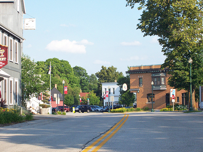 Small-town streets like this remind you that the best conversations happen at walking speed, not highway speed.