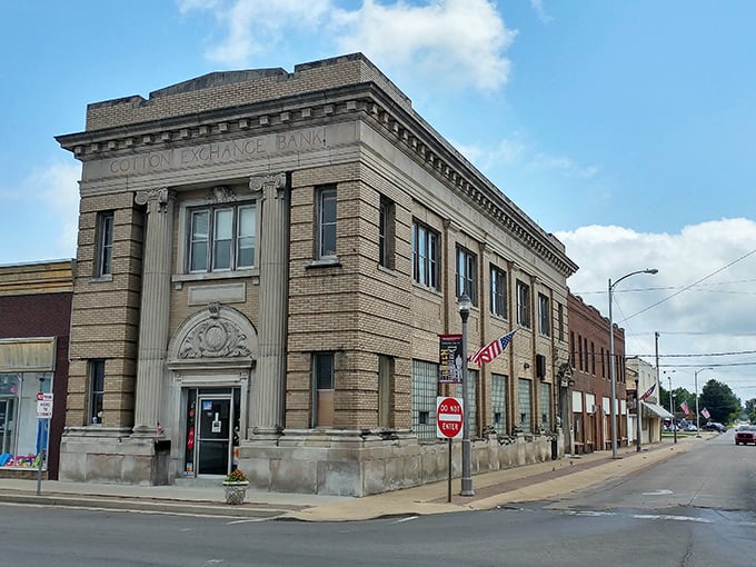 This grand old "Cotton Exchange Bank" building stands as a magnificent testament to the town's rich history and architectural beauty.