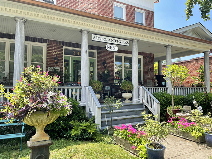 White columns and wraparound porches welcome treasure hunters to Richmond's most delightful antique adventure.
