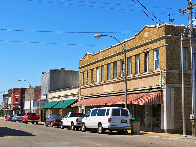 Small-town charm meets affordable living in this southeast Missouri gem that welcomes retirees with open arms.