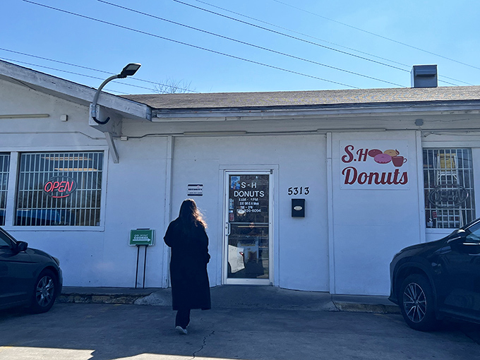 That "open" sign might as well read "happiness served here" - locals know this little secret well.