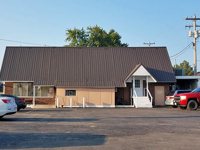 Sometimes the best diners hide behind the simplest facades, waiting to surprise hungry travelers.