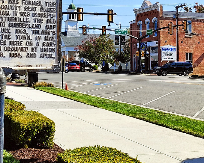 Main Street Wytheville, where traffic lights still feel like newfangled technology and everyone knows your business.