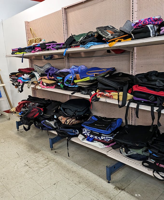 A colorful chaos of handbags awaits new owners &ndash; from practical totes to glitzy evening clutches, each with stories from their previous lives.