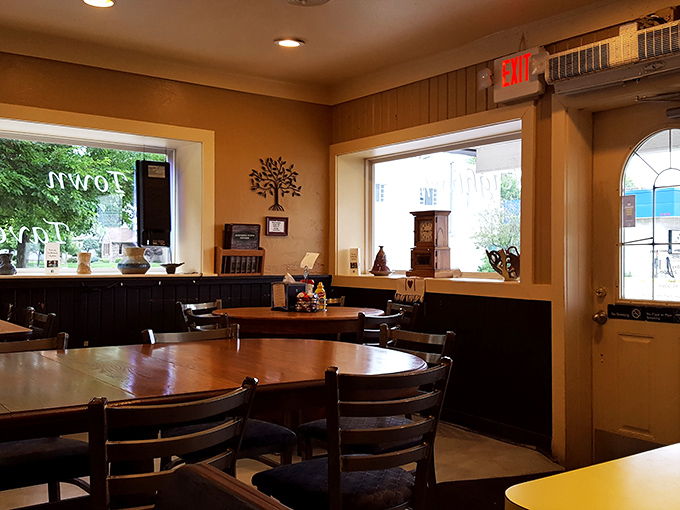 Warm wood tones and comfortable seating create that "everybody knows your name" vibe&mdash;minus the Boston accents and with better breakfast options.