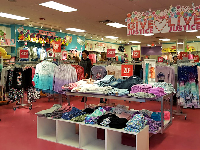 A kaleidoscope of children's fashion where parents' wallets get lighter as kids' wardrobes get brighter. The universal language of "20% OFF" speaks volumes.