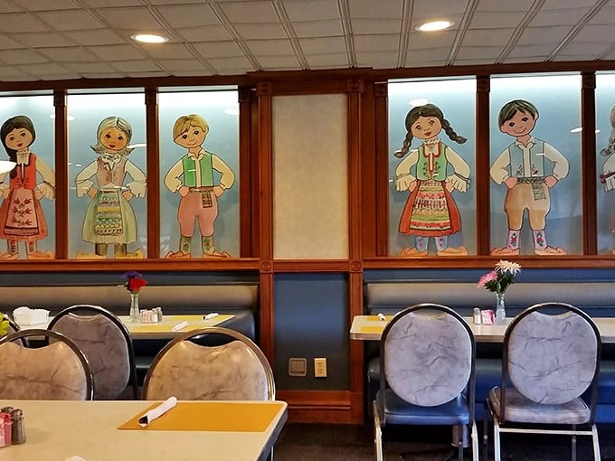 Folk art figures line the walls, silently testifying to the Serbian heritage behind Barberton's most famous culinary export.