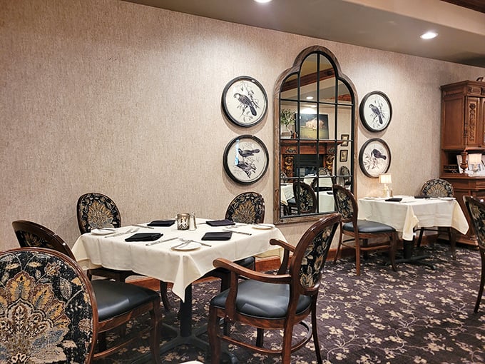 Elegant yet unpretentious dining spaces where white tablecloths meet comfortable chairs. This isn't just dinner&mdash;it's an occasion worth dressing up for.