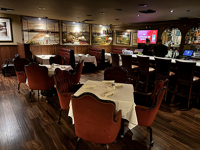 Red leather chairs and white tablecloths&mdash;the steakhouse uniform that never goes out of style, like Sean Connery in a tuxedo.