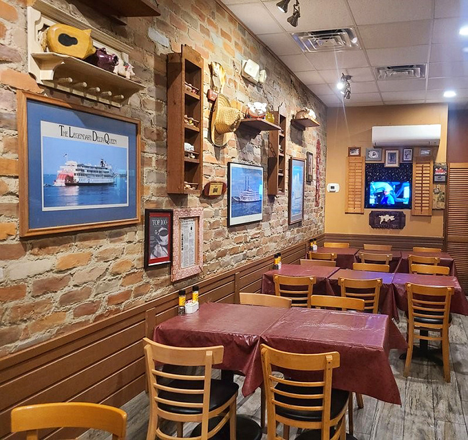 Exposed brick walls and riverboat memorabilia transport you straight to the Mississippi Delta, no passport required.