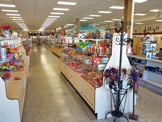 Nautical charm meets practical comfort inside Scooter's, where fishing nets overhead remind you exactly where your dinner recently resided.