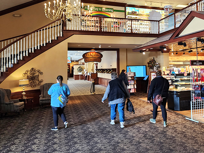 A grand staircase worthy of "Gone With the Wind," if Scarlett O'Hara had been hunting for honey-glazed ham instead of Rhett Butler.