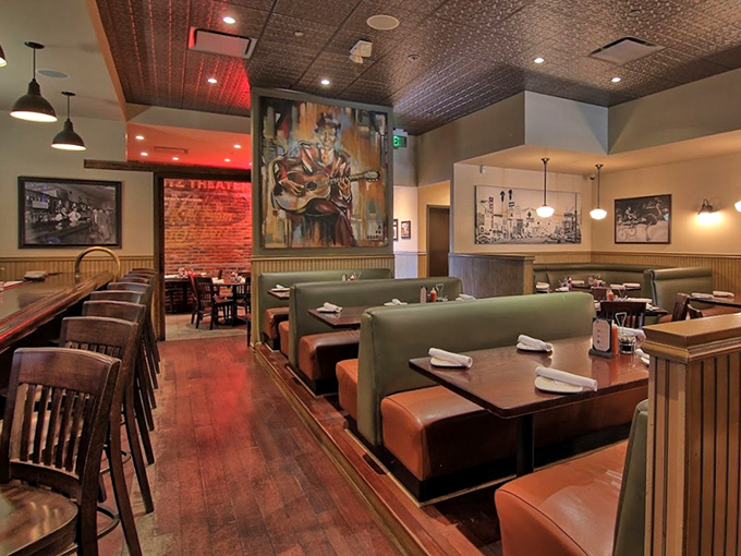 A deli counter that doubles as a grocery? It's like your bubbe opened a convenience store.