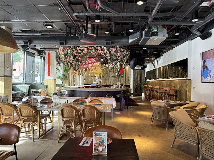 Inside this treasure trove of temptation, wooden shelves groan under the weight of homemade goodness. Diet plans come here to die gloriously. 