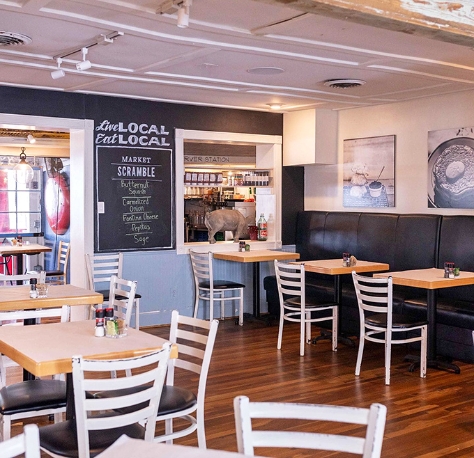 Inside, the "Live Local, Eat Local" mantra isn't just wall decoration&mdash;it's the culinary constitution that governs every plate that leaves the kitchen.