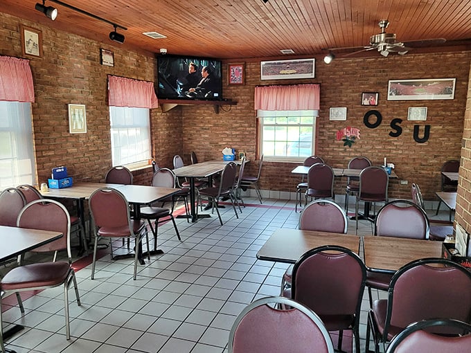 Exposed brick walls and wooden ceilings create the perfect backdrop for pizza epiphanies. The OSU memorabilia confirms you're in the heart of Buckeye country.