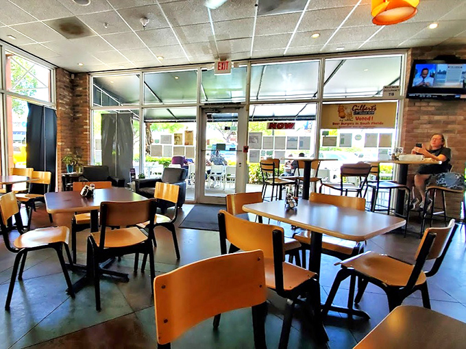 Inside, the no-frills dining room promises one thing: your attention belongs on the plate, not the d&eacute;cor.