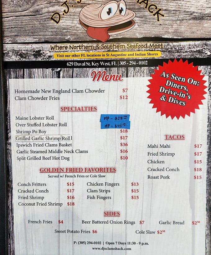 Where Northern meets Southern seafood in perfect harmony. The menu reads like a love letter to the ocean, with that famous lobster roll stealing the spotlight.