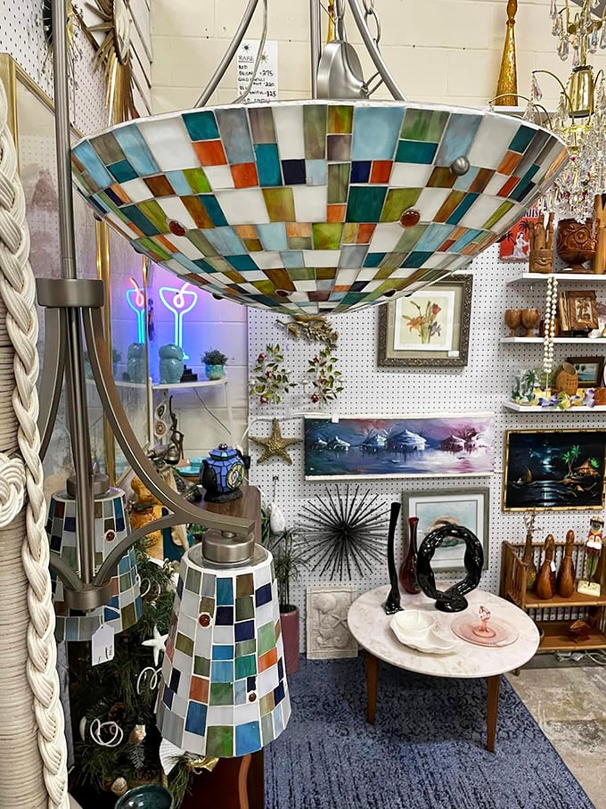 Mosaic magic! This stunning stained glass pendant lamp transforms ordinary light into an extraordinary kaleidoscope of color and warmth.