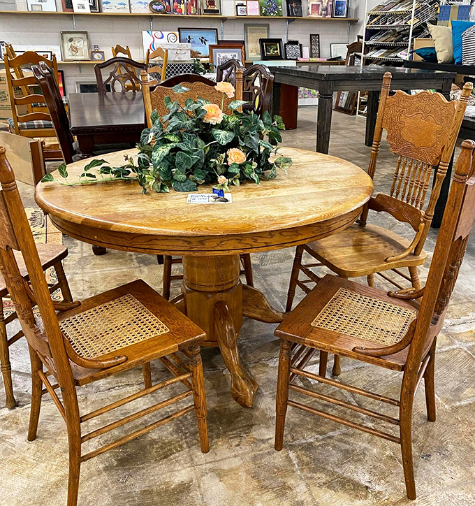 Not just a table, but a storyteller. This oak beauty has hosted countless family dinners and is ready for its second act in your home.