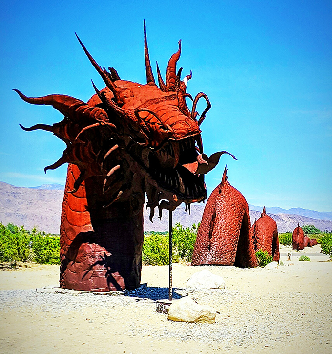 This serpent doesn't need Samuel L. Jackson to make an impression—it's slithering through sand instead of taking over planes.