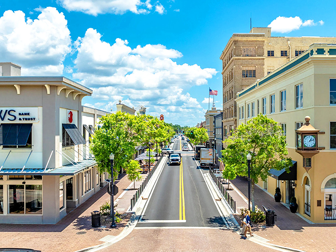 Downtown Winter Haven feels like Main Street USA with a Florida twist &ndash; wide sidewalks, blue skies, and not a parking meter in sight.