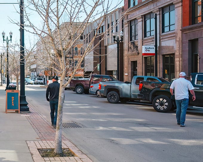 Winter reveals Warren's architectural bones &ndash; historic buildings standing shoulder to shoulder like old friends who've weathered a century of economic seasons together.