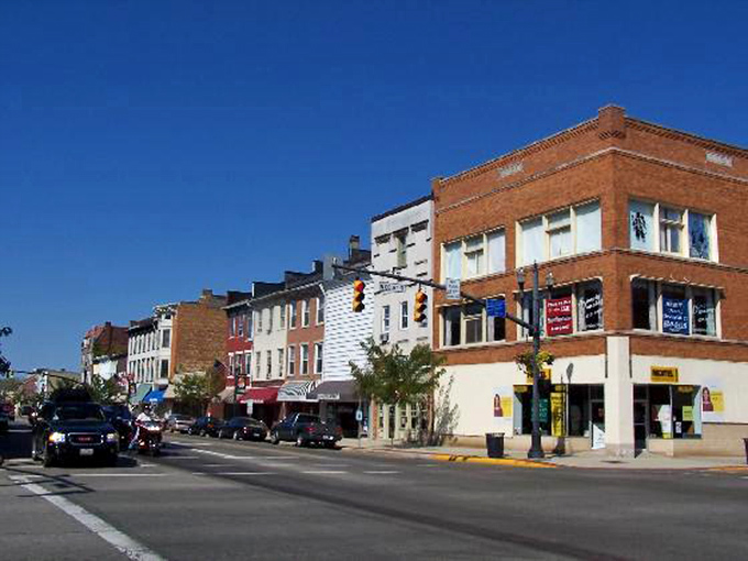 Downtown Circleville offers that perfect small-town vibe&mdash;where errands become social events and shopkeepers still remember your name.
