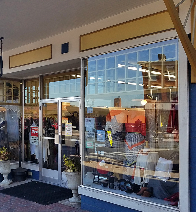 Step through these doors and leave your budget worries behind. The entrance to ReUzit welcomes thrift enthusiasts with promises of affordable discoveries.