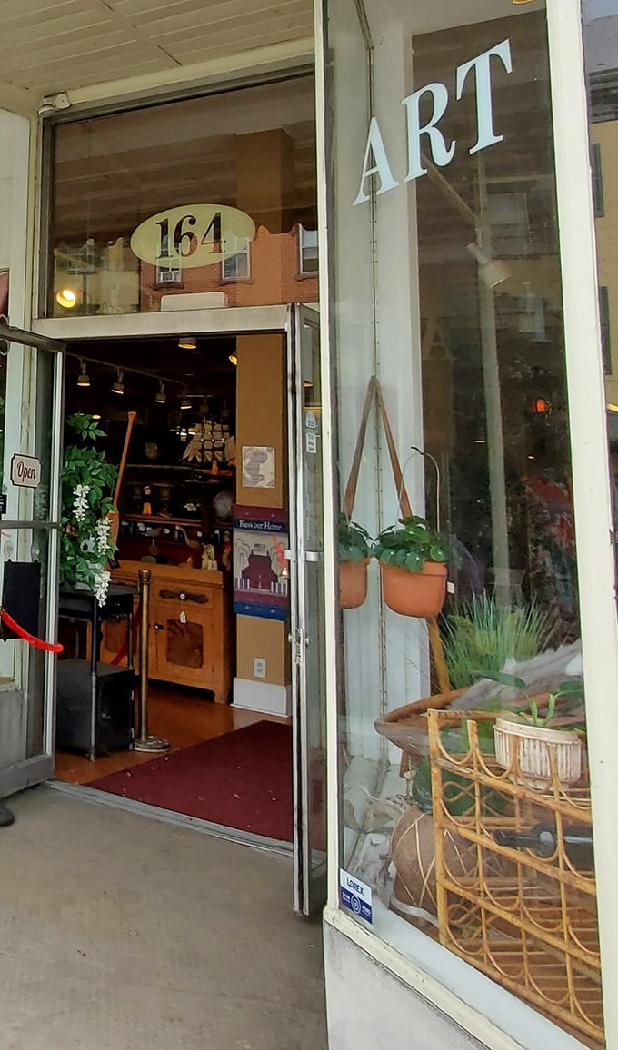 "ART" indeed! The welcoming entrance at 164 North Hanover Street promises vintage delights and nostalgic treasures behind those doors.