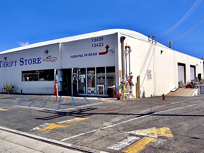 Parking in rear? More like paradise in front! This no-frills fa&ccedil;ade is the gateway to thrifting nirvana.