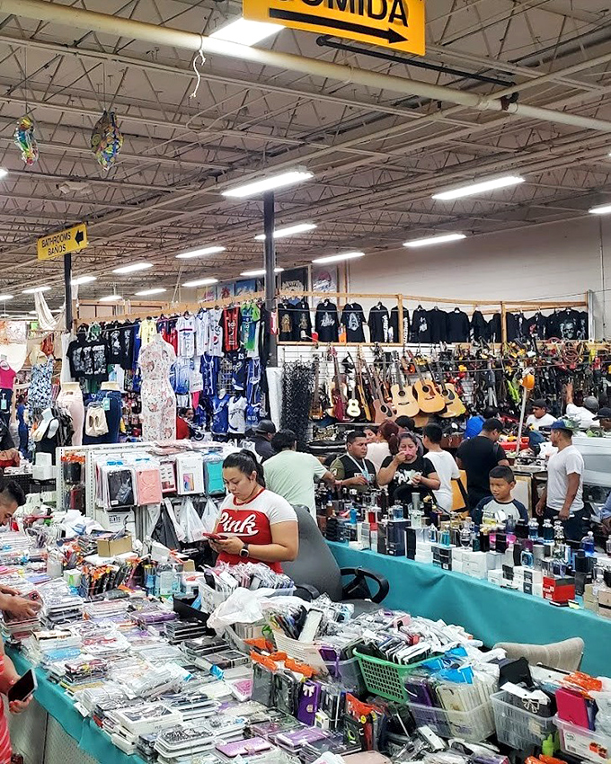 Weekend warriors arrive early to snag the best deals, with the marketplace's distinctive signage announcing its Saturday and Sunday hours like a siren call to savvy shoppers.