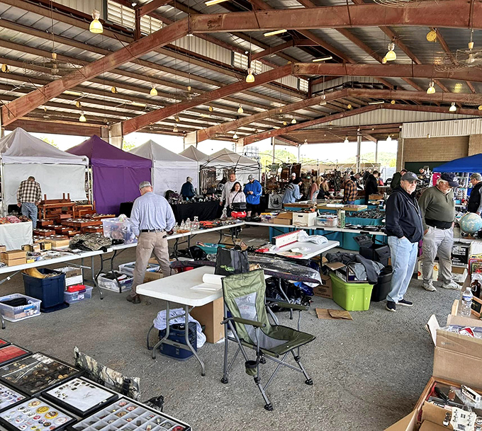 Beneath exposed beams and pendant lights, the serious collectors arrive early. The unwritten rule: the best finds disappear before your second cup of coffee.