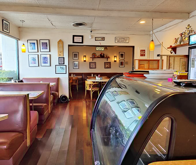 Step inside and time slows down – those pendant lights and wood-paneled walls have witnessed countless coffee refills and life stories.