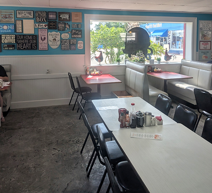 Step inside where comfort food dreams come true and every booth tells a thousand breakfast stories.