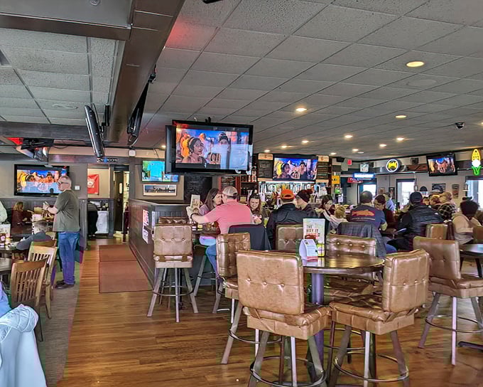 The bustling interior hums with the sound of happy diners. Those leather chairs aren't just comfortable&mdash;they're strategic traps to keep you ordering "just one more round."